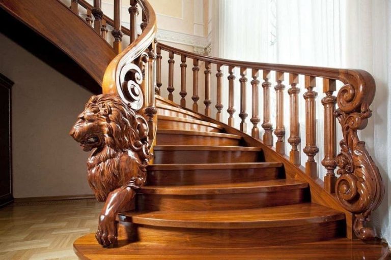 Advantages and Disadvantages of Timber Balustrades - ConstructionWorld